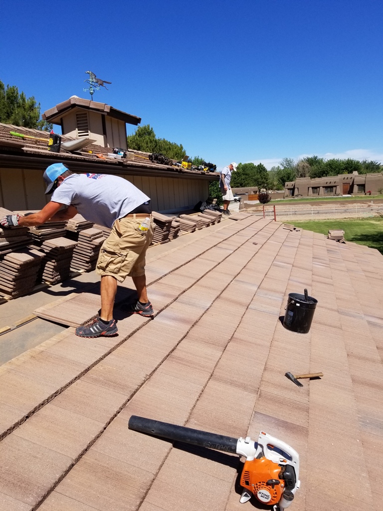 About Us - Harvey's Roofing LLC